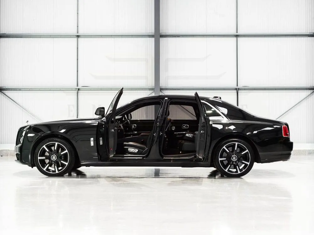 Rolls Royce Ghost Black - Eminence Supercar Hire